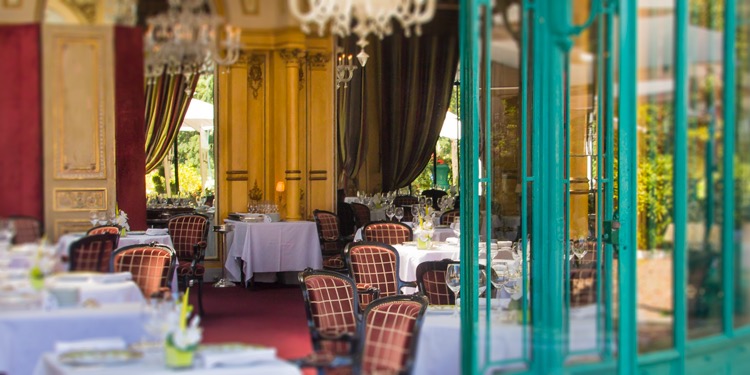 La Grande Cascade | Restaurant Review | Paris Insiders Guide